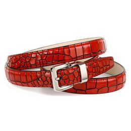 Anthoni Crown Ledergürtel mit Krokomuster, schlichte Eleganz, rot