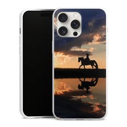 DeinDesign iPhone 15 Pro Max Handy Silikon H&uuml;lle Case wei&szlig; Handyh&uuml;lle Sunset Horseback Riding Horse Silikon Case