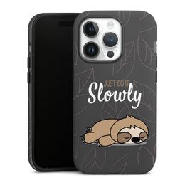 DeinDesign iPhone 14 Pro Handy Panzer Handyh&uuml;lle robuste Outdoor H&uuml;lle Schutzh&uuml;lle matt Sloth Lazy Sunday Sayings Tough Case