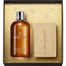 Molton Brown Collection Re-Charge Black Pepper Body Care Collection Christmas Bath & Shower Gel 300 ml + Bodyscrub Bar 250 g