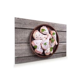Primedeco Glasbild Wandbild Hühnchen auf Teller mit Aufhängung