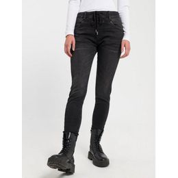 Cross Jeans® Jogger Pants Janelle