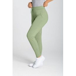 super.natural Jogginghose Merino Jogginghose W ESSENTIAL CUFFED PANT bequemer Merino-Materialmix