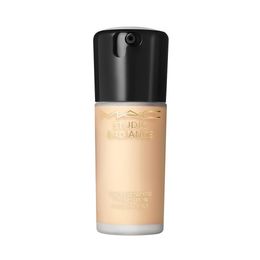 MAC M·A·C Studio Radiance Serum-powered Foundation, Gesichts Make-up, foundation, Fluid, beige (NC17.5), strahlend/wasserfest/langanhaltend, Deckkraft: Mittel bis Hoch,