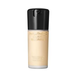 MAC M·A·C Studio Radiance Serum-powered Foundation, Gesichts Make-up, foundation, Fluid, beige (NC11), strahlend/wasserfest/langanhaltend, Deckkraft: Mittel bis Hoch,