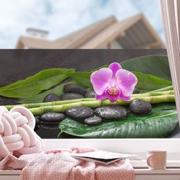 Fensterfolie Grüner Bambus mit Orchideenblüte