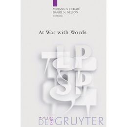 De Gruyter At War with Words, Kartoniert (TB)