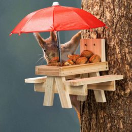 Spetebo - Eichhörnchen Futterstation picknick mit Schirm - 21 x 18 cm - Futterhaus aus Holz zum Hängen