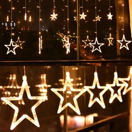 TRADESHOP Led Vorhang mit beleuchteten Sternen 2,51 Meter für Weihnachten Deko Schmuck Fensterdeko Schaufenster Dekoration - Warmweiß