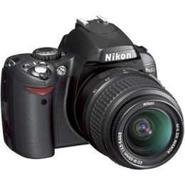 Spiegelreflexkamera - Nikon D40 Schwarz + Objektivö Nikon AF-S DX Nikkor 18-70mm f/3.5-4.5G IF-ED
