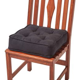 Homescapes Sitzkissen schwarz - Sitzerhöhung/Stuhlkissen 40 x 40 cm mit Velours-Bezug - Schwarz