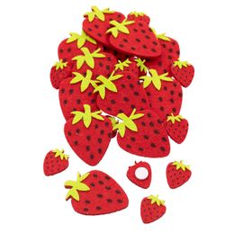 buttinette Streuteile "Erdbeeren", 2 cm und 4 cm, 24 Stück