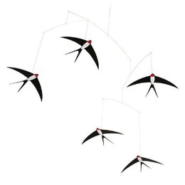 Flensted Mobiles Skulptur Mobile Fünf Fliegende Schwalben