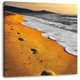 Pixxprint Leinwandbild Spuren Im Sand am weiten Meer
