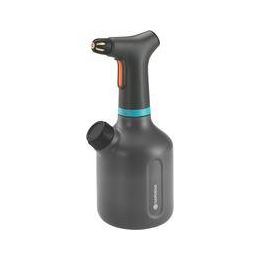 Gardena Pumpsprüher 1 L EasyPump grau, batteriebetrieben Tankinhalt: 1 Liter Strahlbild: Sprühnebel, Punktstrahl Funktionen: Impulsauslösung, Einhand-Bedienung Einsatzbereich: Bewässerung