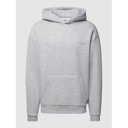 Review Hoodie mit Label-Applikation