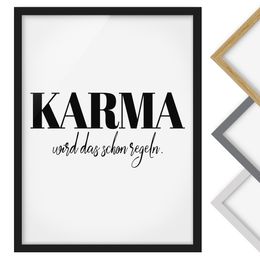 Bilderwelten Bild mit Rahmen Karma wird das schon regeln - gerahmte Wandbilder Print Spirituell Spr&uuml;che Wohnzimmer Schlafzimmer Bad Badezimmer K&uuml;che Flur