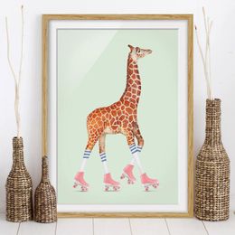 MICASIA - Bild mit Rahmen - Jonas Loose - Giraffe mit Rollschuhen Größe HxB: 24cm x 18cm, Rahmen: Eiche