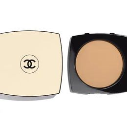 Chanel - Les Beiges - Poudre Belle Mine Naturelle - Nachfüllung - les Beiges Sheer Powder Refill B40