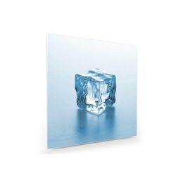 Primedeco Glasbild Wandbild Quadratisch Eiswürfel sich spiegelnd mit Aufhängung