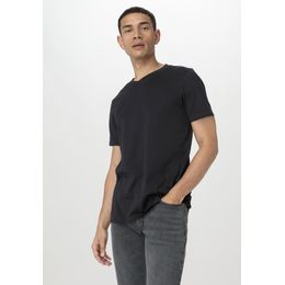 hessnatur V-Shirt Regular aus reiner Bio-Baumwolle Größe: 48