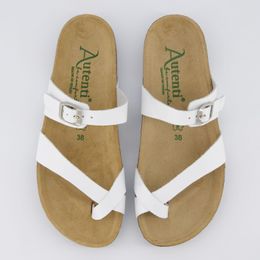TK Maxx Weiße Sandalen aus Leder mit Zehenschlaufe