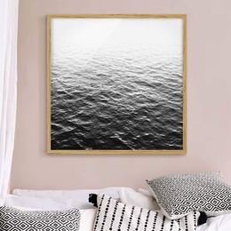 Bild mit Rahmen Sanfte Wellenberge - gerahmte Wandbilder Print Natur Strand Wohnzimmer Flur Schlafzimmer Schwarz/Wei&szlig;