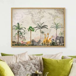 Bild mit Rahmen Vintage Collage - Tierwelt auf Weltkarte - gerahmte Wandbilder Print Botanik Tropical Illustration Vintage Weltkarte Tiere Wohnzimmer