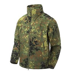 Helikon-Tex Gunfighter Jacket Shark Skin Windblocker flecktarn Größe M