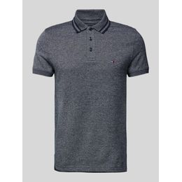 Tommy Hilfiger Slim Fit Poloshirt mit Logo-Stitching Modell 'PRETWIST MOULINE'