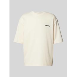 Review T-Shirt mit Label-Print
