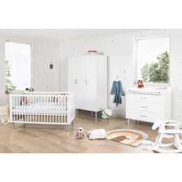 Pinolino® Babyzimmer-Komplettset Jarle breit groß, (Set, 3-St., Gitterbett, Wickelkommode, Kleiderschrank), zum Juniorzimmer umbaubar