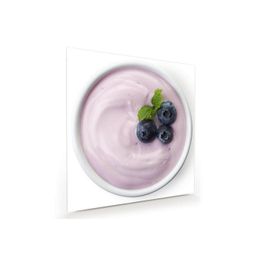 Primedeco Glasbild Wandbild Quadratisch Schüssel Heidelbeerjoghurt mit Aufhängung