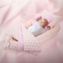 Joyz - Babynest aus Baumwolle, 90x50 cm, Herzen mit Rosa Minky, 5-Teilig