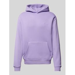 Review Hoodie mit Label-Applikation