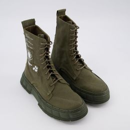 TK Maxx Khakifarbene 1992 Surplus Stiefel aus upcycelten Armeezelten