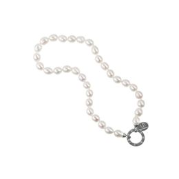 Célia von Barchewitz Perlenkette "Zeitlos Schön" aus ovalen Süßwasser-Zuchtperlen