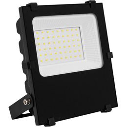 LEDKIA - LED-Flutlichtstrahler 30W 145 lm/W IP65 he pro Dimmbar Warmweiß 2800K - 3200K