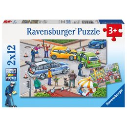 RAVENSBURGER VERLAG Ravensburger Kinderpuzzle - 07578 Mit Blaulicht unterwegs - Puzzle für Kinder ab 3 Jahren, mit 2x12 Teilen