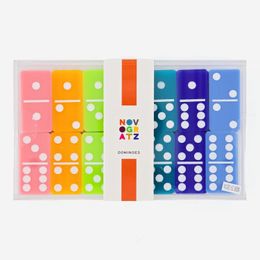 TK Maxx Domino-Spiel in Regenbogenfarben