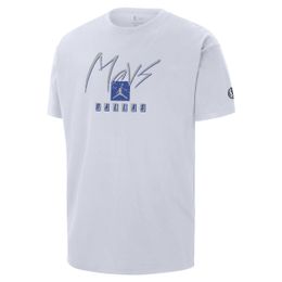 Dallas Mavericks Courtside Statement Edition Jordan Max90 NBA-T-Shirt für Herren - Weiß