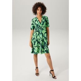 Sommerkleid Aniston CASUAL Gr. 44, N-Gr, grün (apfelgrün, dunkelgrün, smaragd) Damen Kleider Sommerkleider