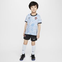 Portugal 2024 Stadium Away Nike Replica dreiteiliges Fußballtrikot-Set für jüngere Kinder - Weiß