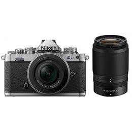 Nikon Zfc + DX 16-50mm f3,5-6,3 + DX 50-250mm