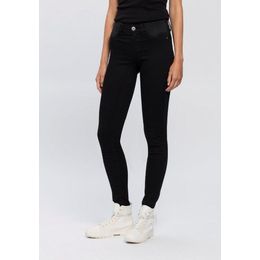 Arizona Skinny-fit-Jeans Ultra Stretch Low Waist mit seitlichen Stretch-Einsätzen am Bund, schwarz
