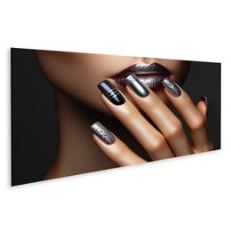 islandburner Leinwandbild Glänzende Lippen und Nägel in Schwarz, Silber für Nagelstudio Beauty S