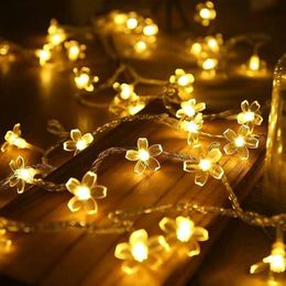 Kirschblüten-Lichterkette, 6 m, 40 LEDs, warmweißer Kupferdraht, batteriebetriebene Lichterkette für Garten, Party, Hochzeit, Weihnachten