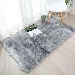 Flauschiger Teppich, weicher Nachttischteppich Faux Rug Läufer für Kinderbett Sofa Matte Auto Nachttischteppich()