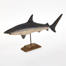 TK Maxx Dunkelgraue Dekofigur in Haifischform aus Holz 45x88cm
