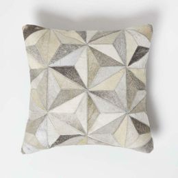 Fellkissen 45 x 45 cm geometrisch - Patchwork Kissen aus Fell & Leder mehrfarbig-grau - Mehrfarbig/Grau - Homescapes
